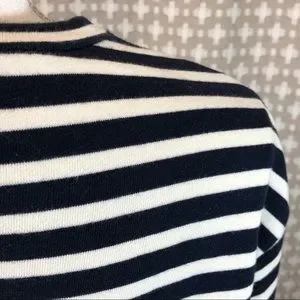 SHARKEE H:CONNECT | Tops | Sharkee Hconnect Sweatshirt Black White ...